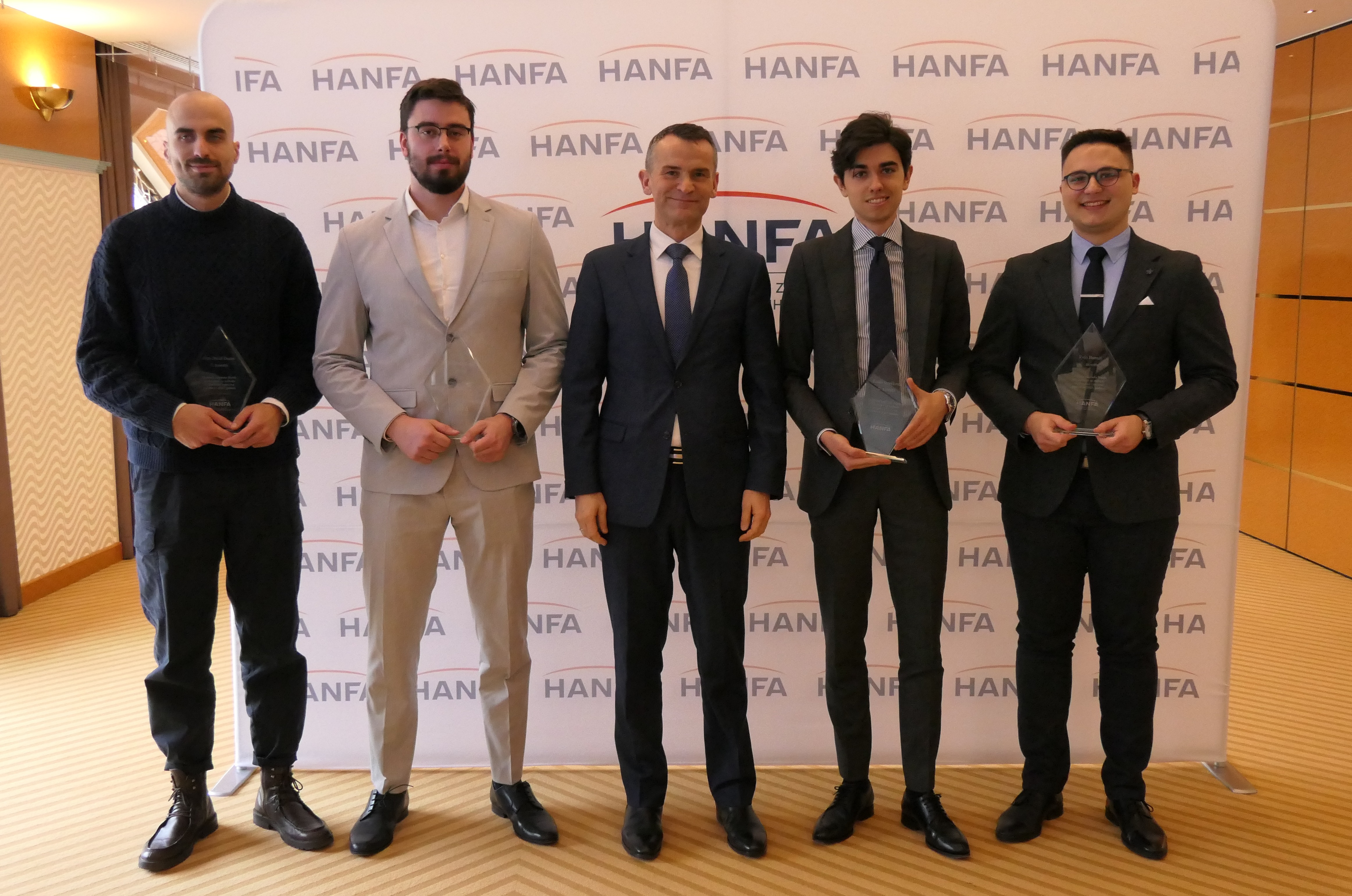 Hanfa izabrala najbolje znanstvene i stručne studentske radove u 2023.